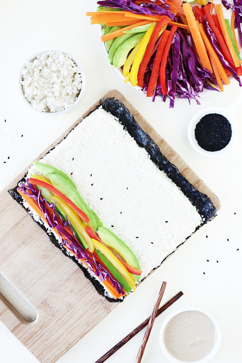 Raw Vegan Cauliflower Rice Sushi (Gluten free, Keto) ⋆ FoodieeGee